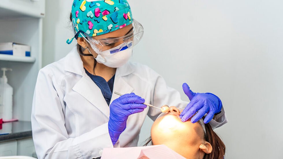 DDS Vs DMD: What’s The Difference In Dental Degrees? - OTD Dental